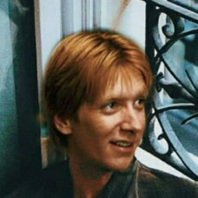 Chatea con Fred Weasley | Personaje de IA de Tipsy Chat
